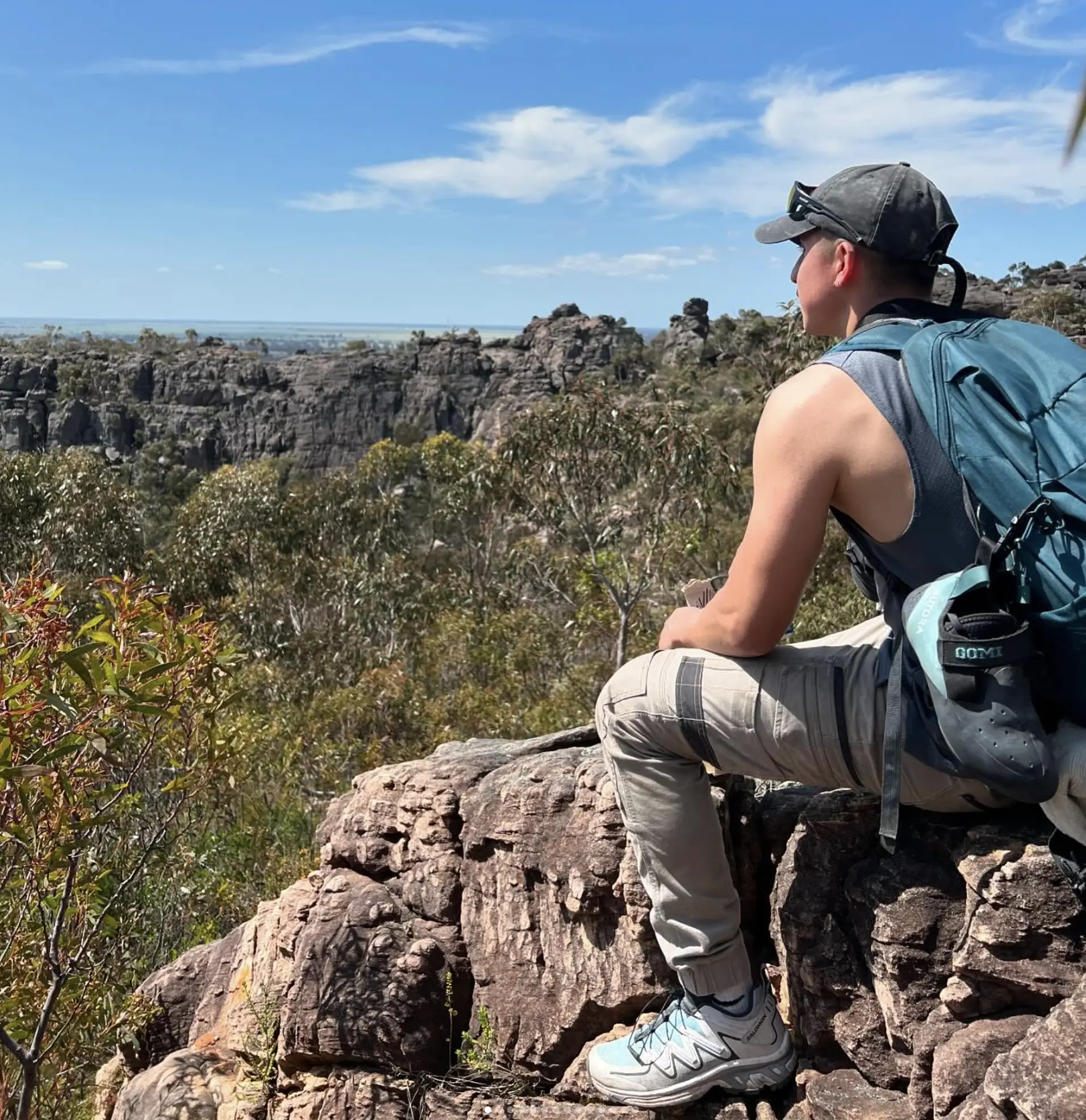 Hiking Mount Sturgeon: A Scenic Adventure in Grampians National Park ...